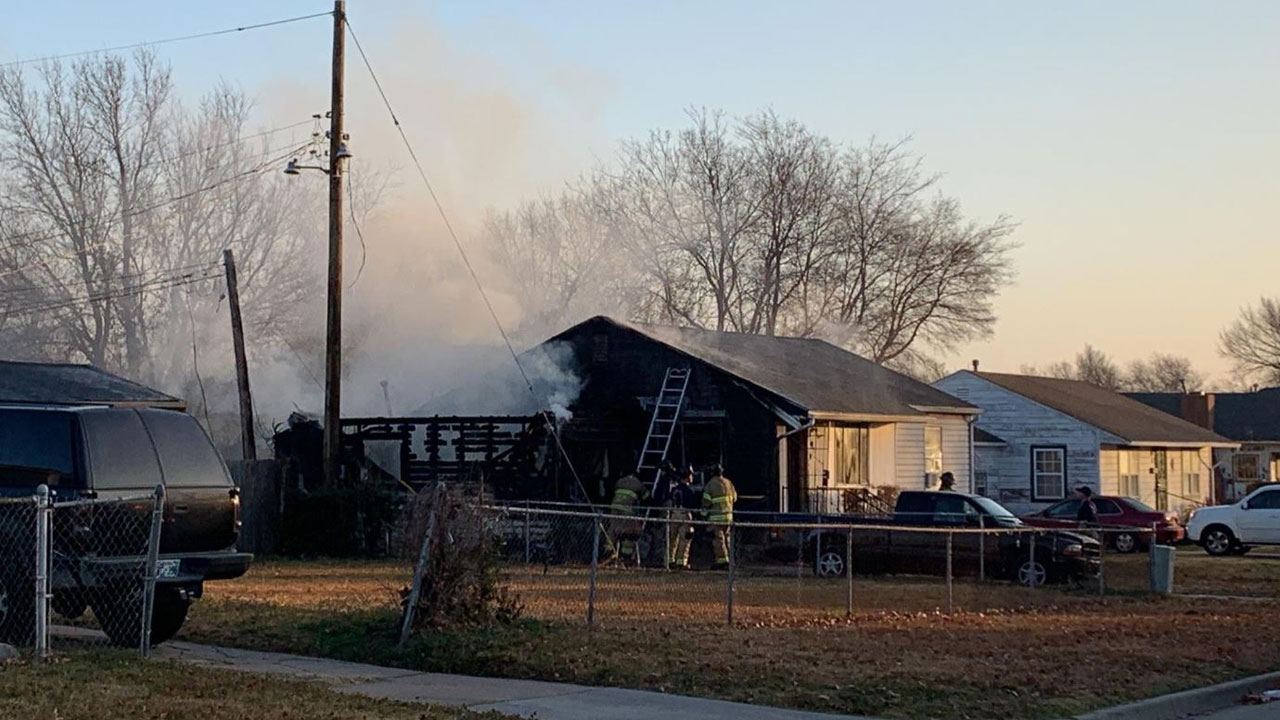 Firefighters Extinguish Fire At Tulsa Residence