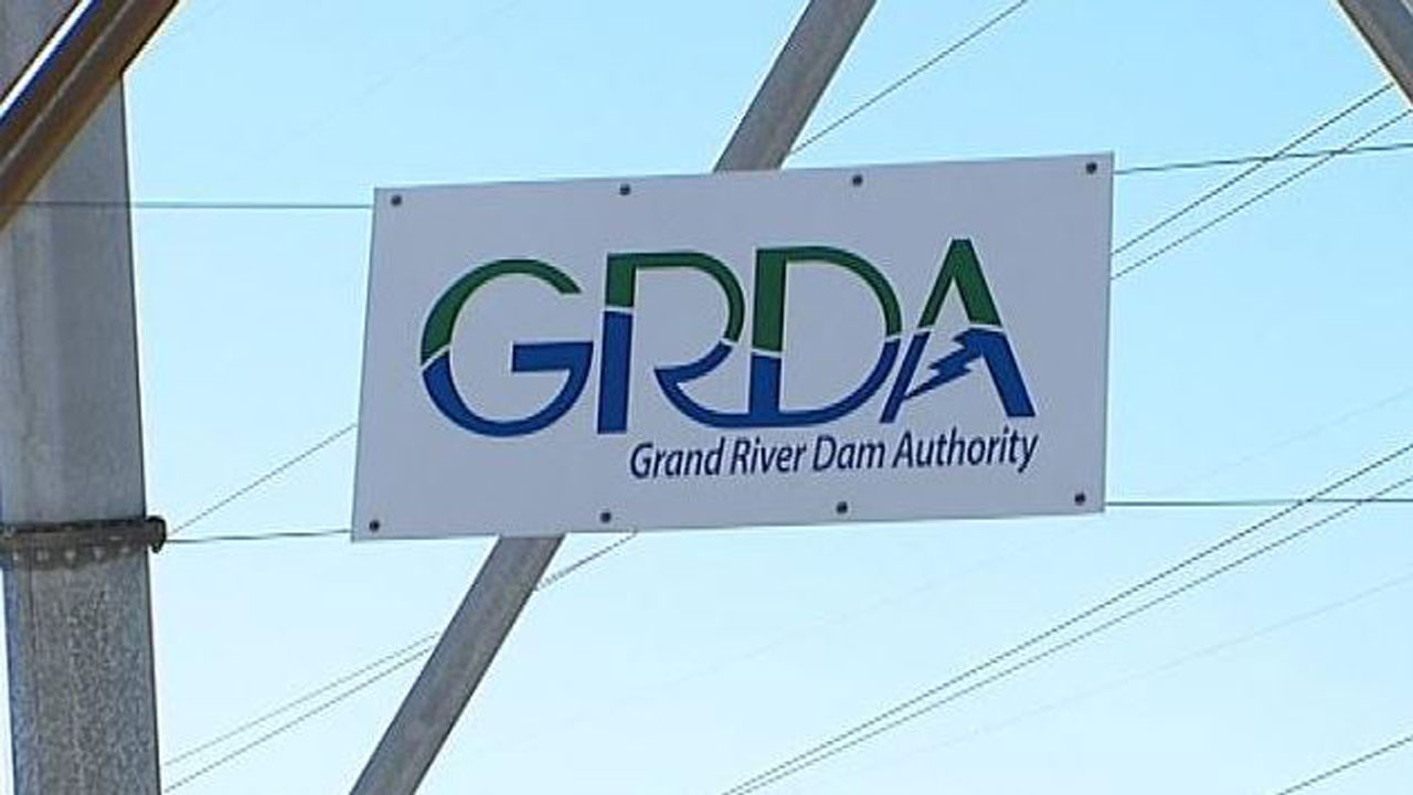 GRDA Police: 42-Year-Old Man Drowns In Creek, Authorities Investigating