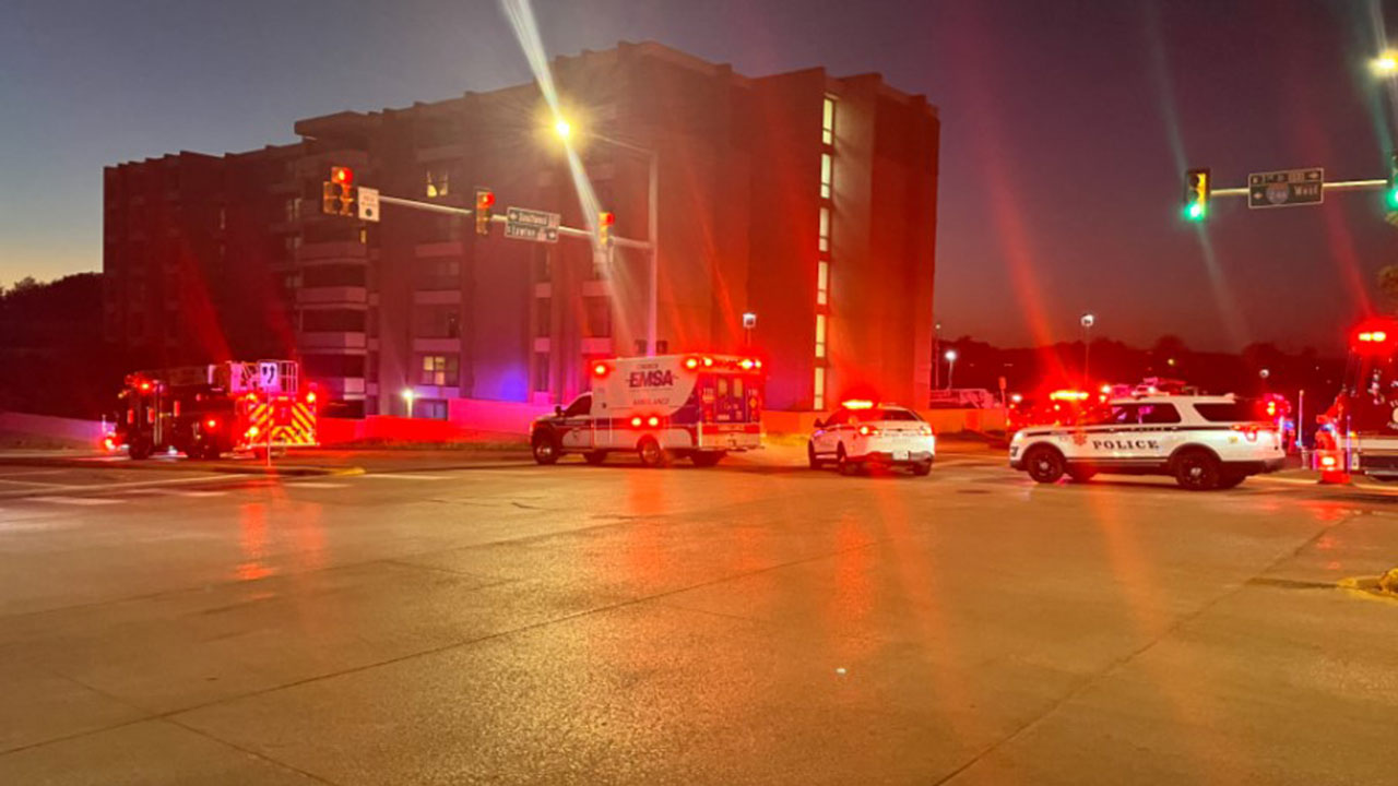 Man Injured, Hospitalized Following Tulsa Apartment Fire