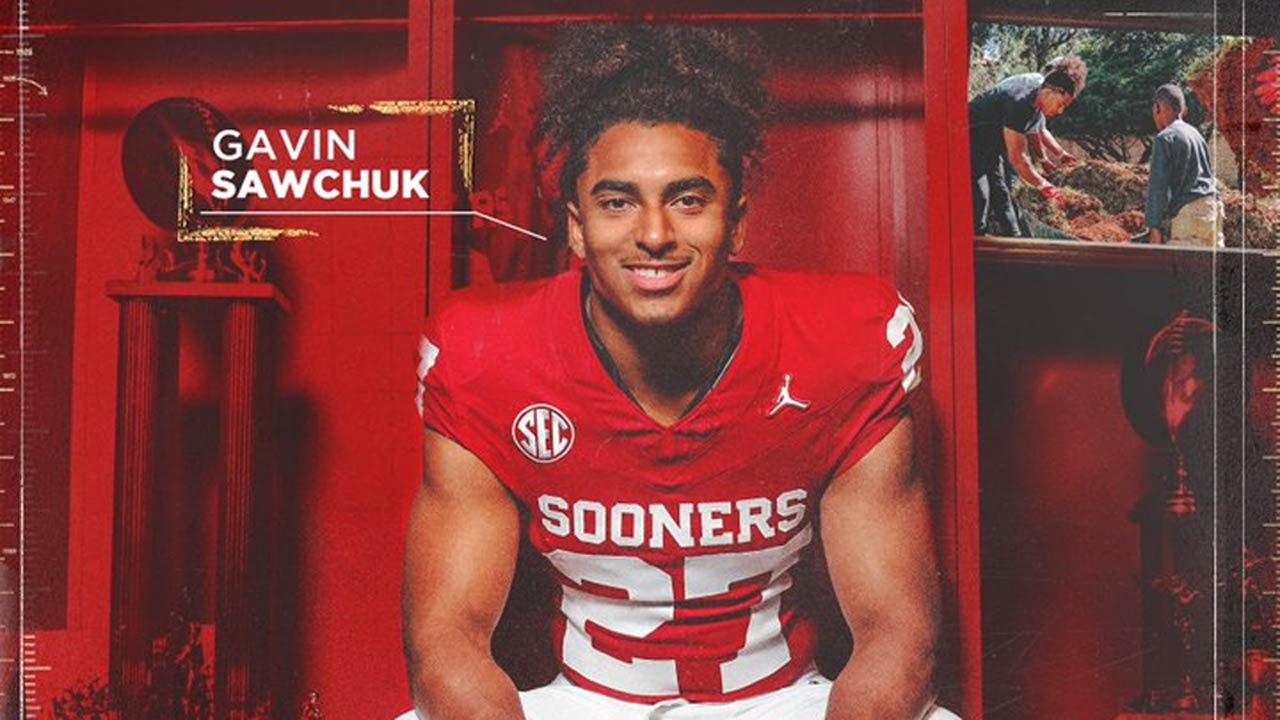 OU's Gavin Sawchuk Named To The Allstate AFCA Good Works Team