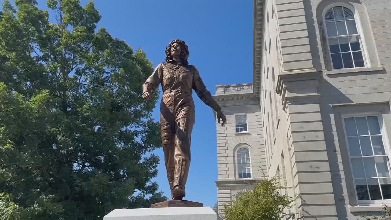 Christa McAuliffe, Still Pioneering, Is First Woman With A Statue On ...
