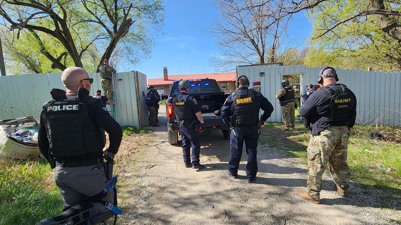 11,000 Marijuana plants seized in Ponca City illegal grow bust, 5 arrested