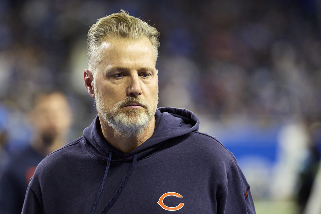 New defensive coordinator in Dallas: former Bears coach Matt Eberflus