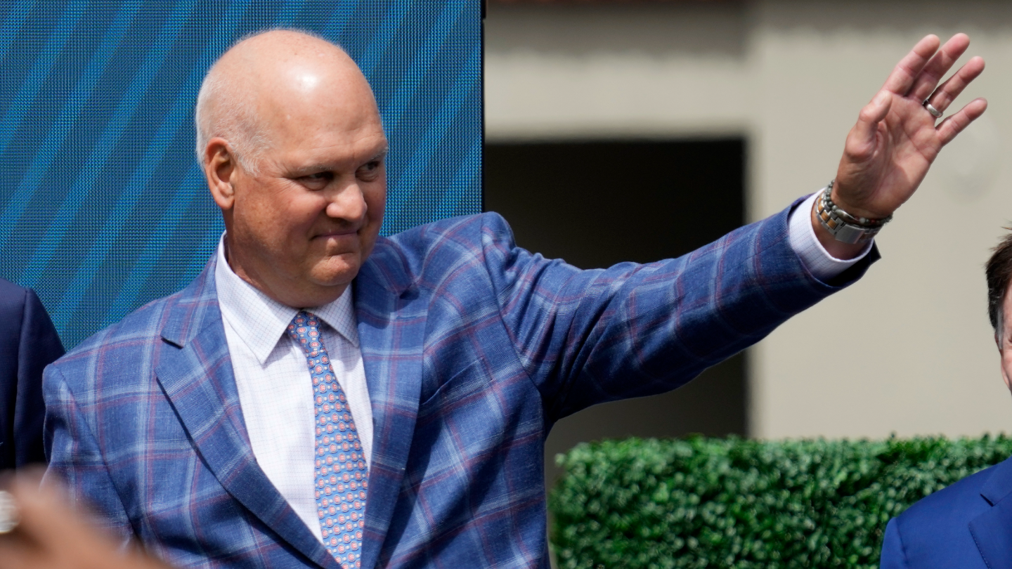 Cubs legend Ryne Sandberg, Hall of Fame second baseman, dies at 65