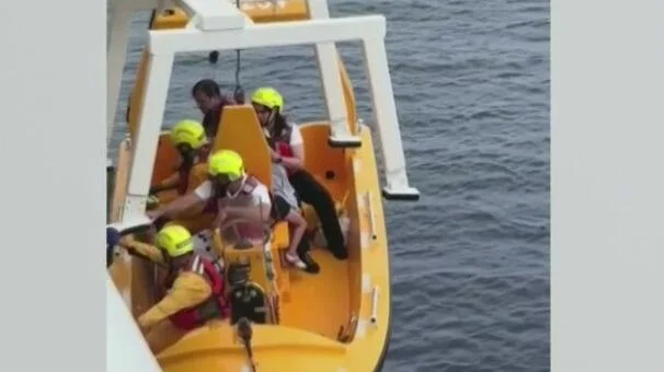 Dad jumps in to save daughter who fell overboard from Disney cruise ...