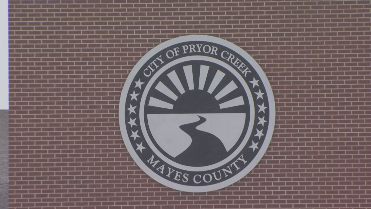 Pryor Middle School evacuated after odor from construction, no gas leak ...