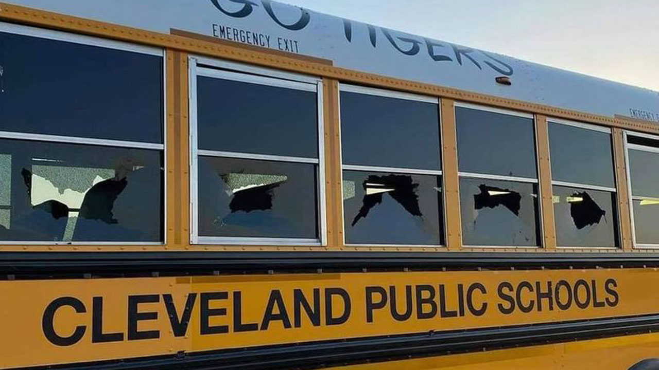 5 Windows Shot Out Of Cleveland Public School Bus On I-35 In OKC