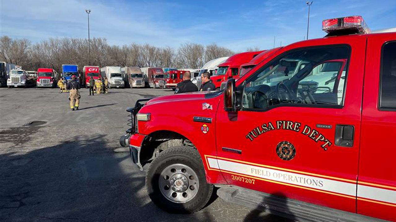 Hazmat Responds After Semi Leaks Hydrogen At Tulsa Truck Stop