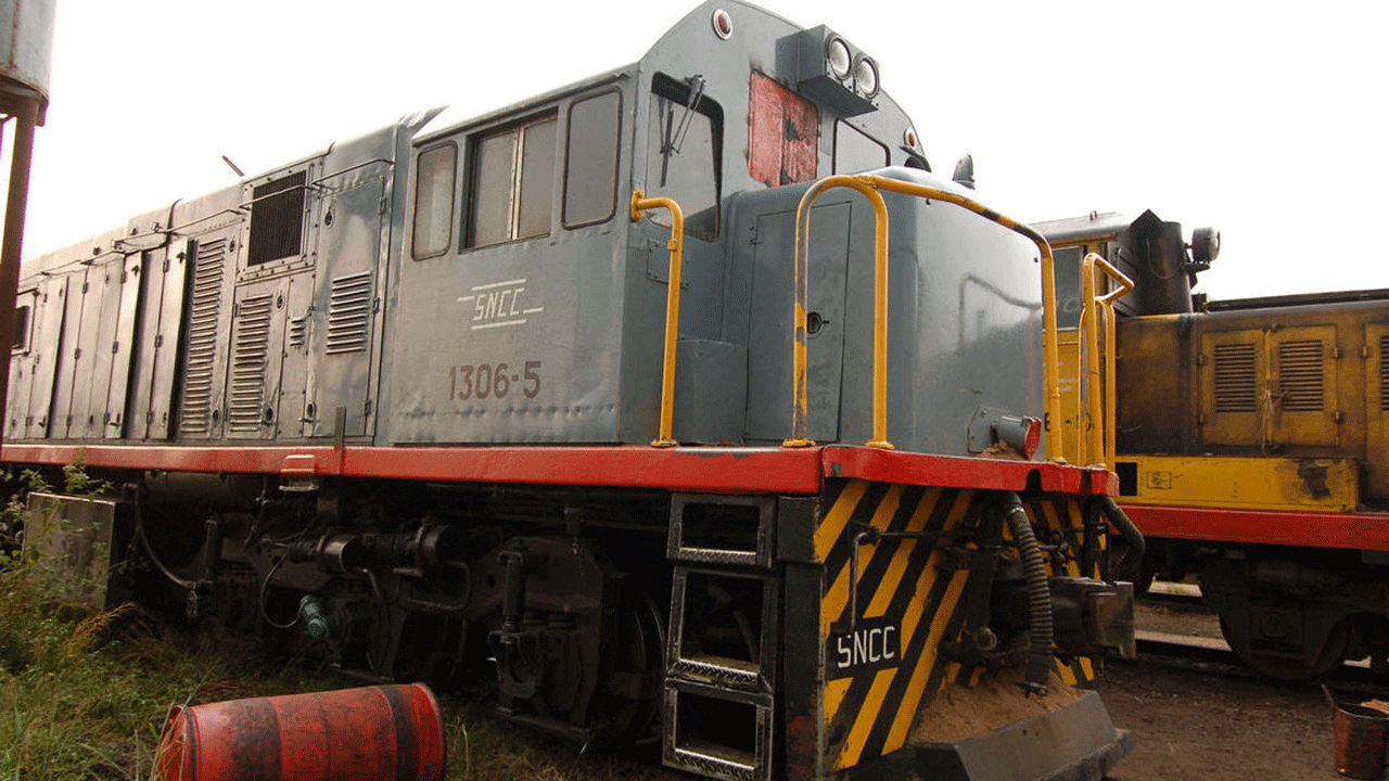 Congo Freight Train Derailment Kills 75 In South