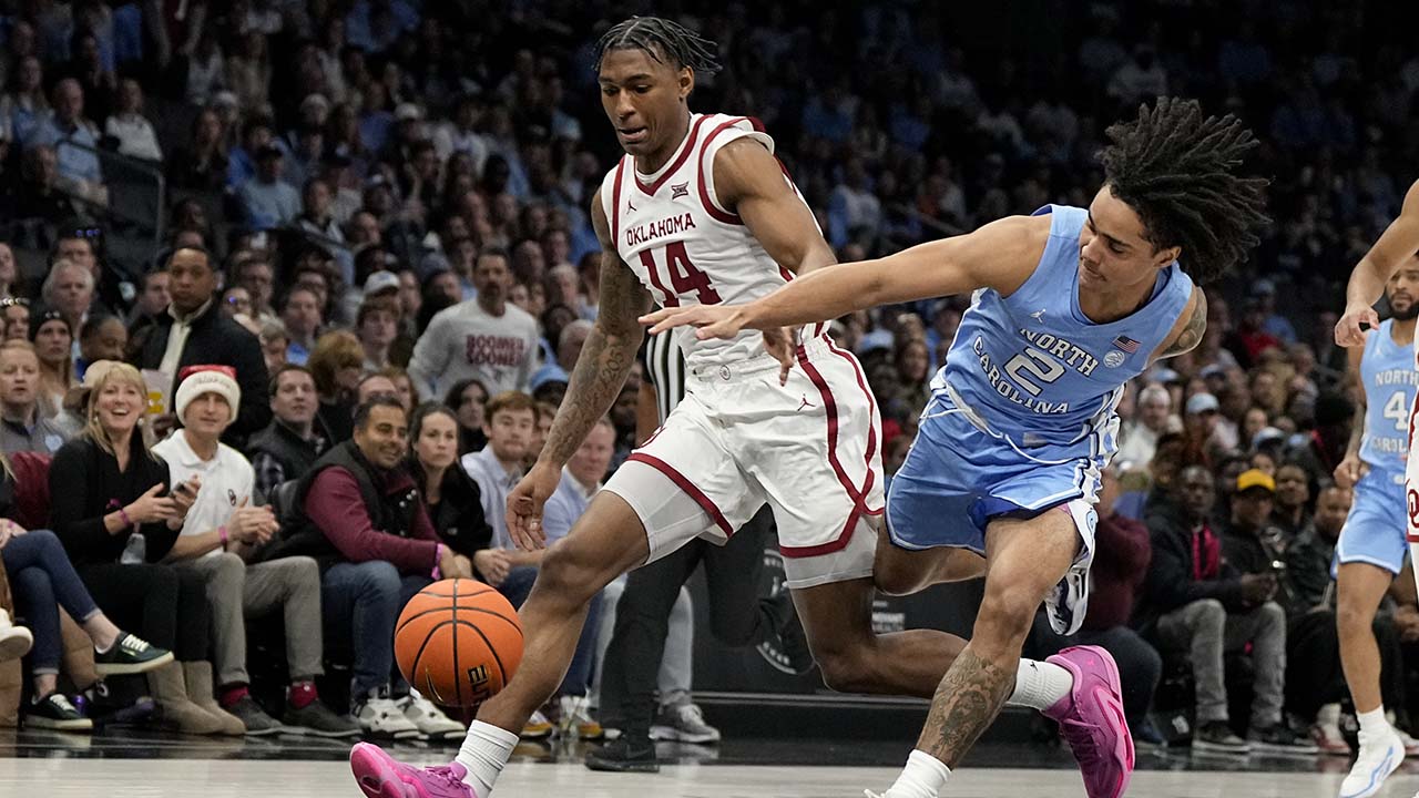 North Carolina Knocks Off No. 7 Oklahoma 81-69