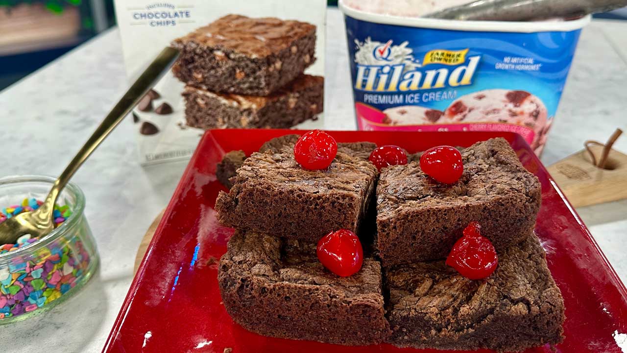 Sassy Mama Chocolate Cherry Brownie Fudge Sundaes