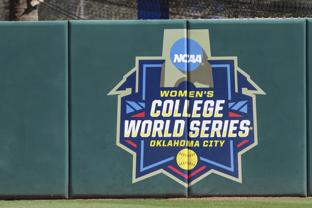 Extended Weather Delay Causes Game Schedule Change To Women's College ...