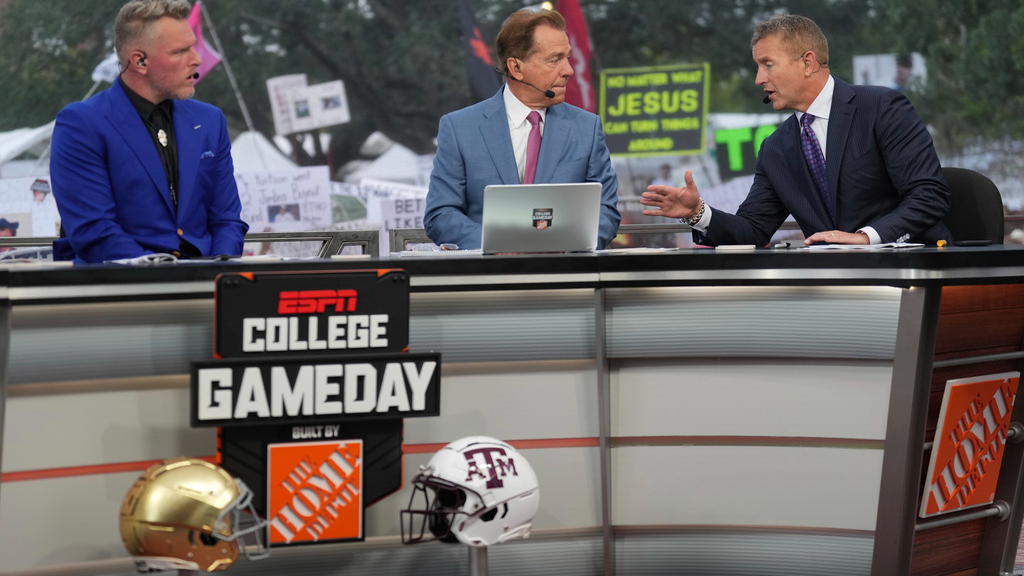 OU Star Highlights as ESPN College Gameday Guest for Michigan-Oklahoma Game – Archyde