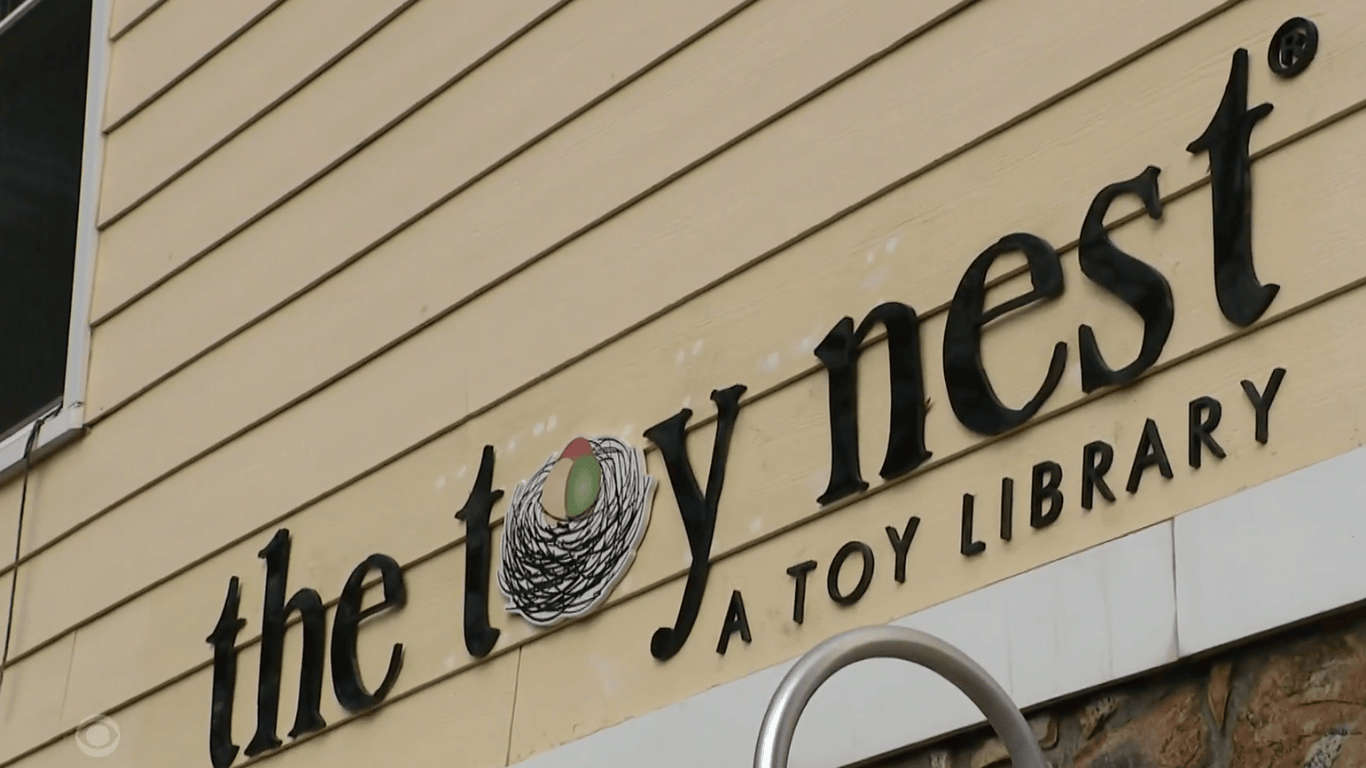 Virginia Toy Library Offers An Eco-Friendly Solution To A Common Problem